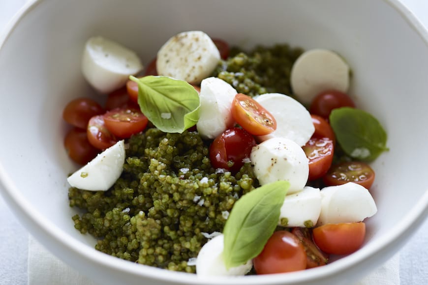 Pesto Caprese Quinoa Salad Recipe